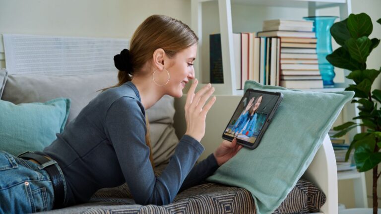 Rage Bait Psychology - Why Certain Online Videos Feel Impossible to Ignore